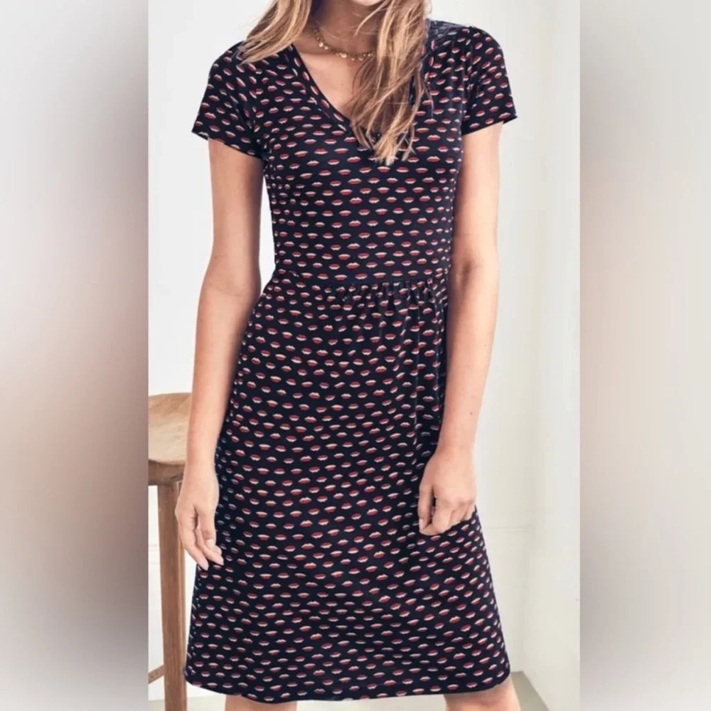 Boden | Dresses | Boden Penelope Red Lips Jersey Dress Size Uk 2l Us 6l ...